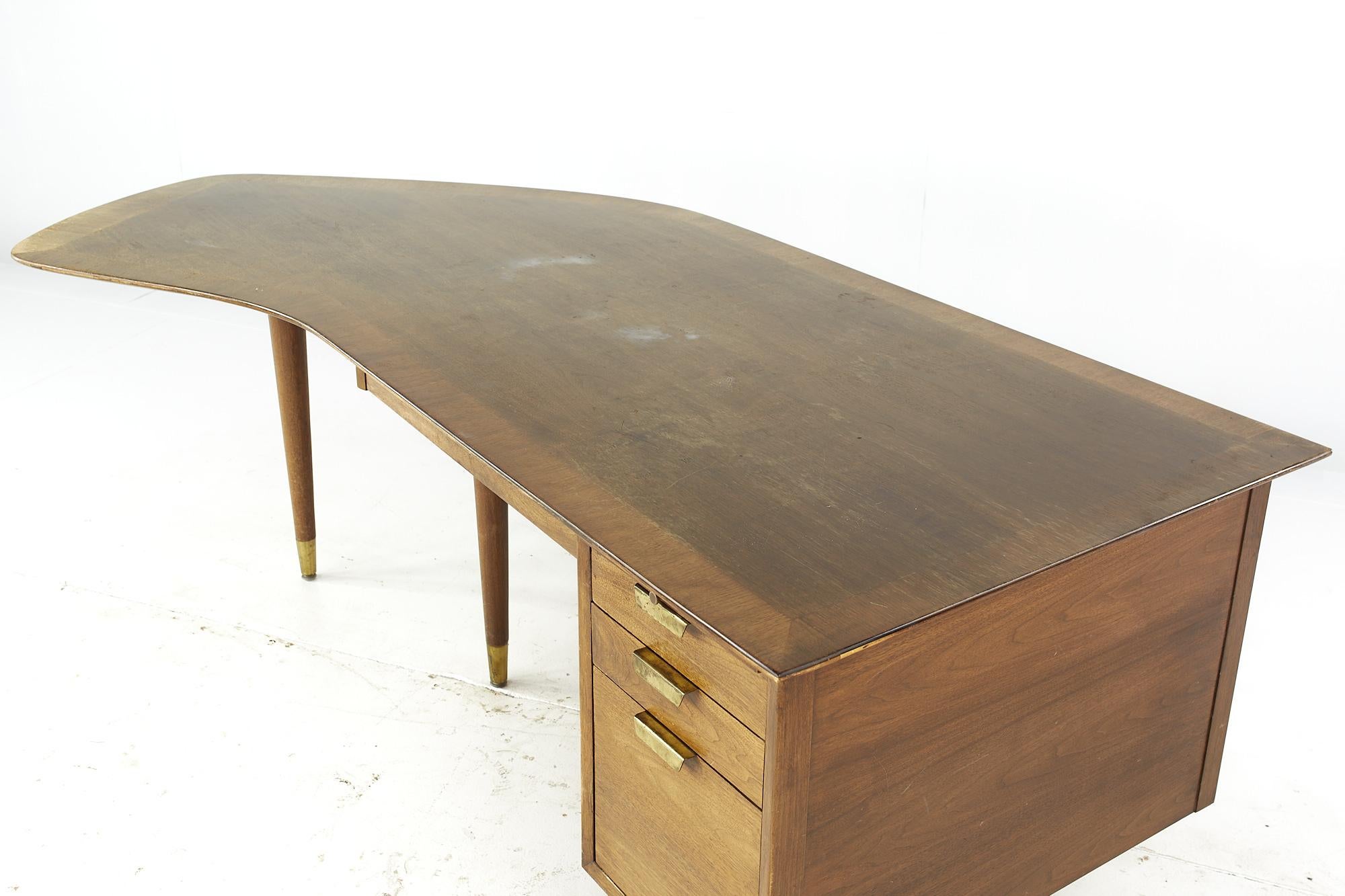 Standard Furniture Mid Century Walnut Boomerang Desk For Sale at 1stDibs