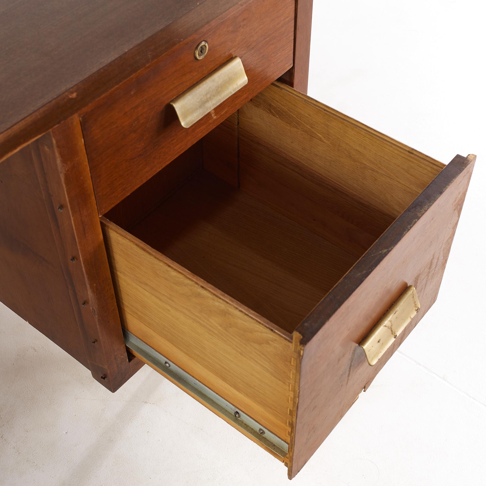 Standard Furniture Style MCM Walnut and Brass with Formica Top ...