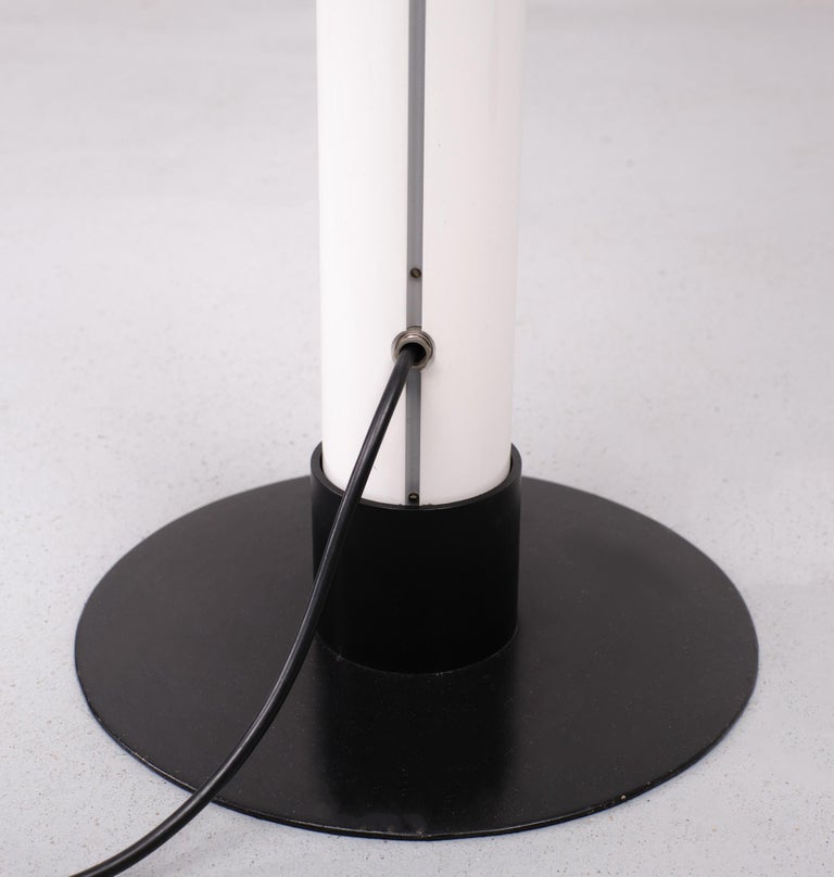 Standing Fluorescent Tube Floor Lamp, 1980s, Italy For Sale at 1stDibs
