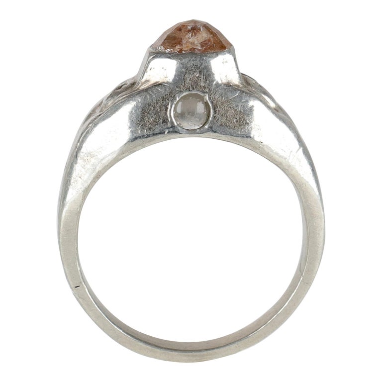 Bague Stanhope en aluminium avec diamants En vente sur 1stDibs