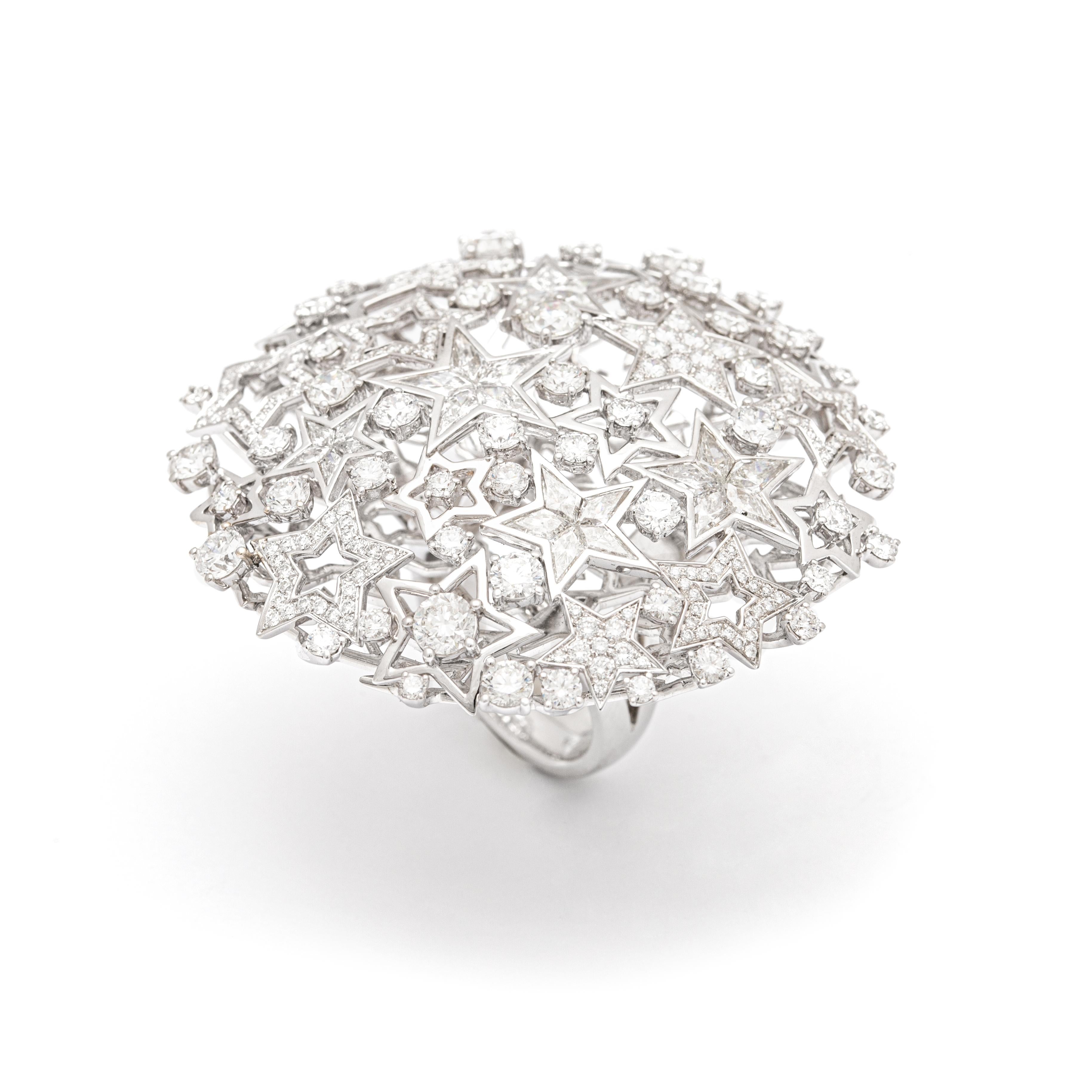 Chanel Comete Diamond Gold Star Ring at 1stDibs | chanel star ring