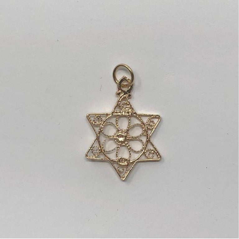 Star of David 18 Karat Gold Filigree Feminine Jewish Star of David ...