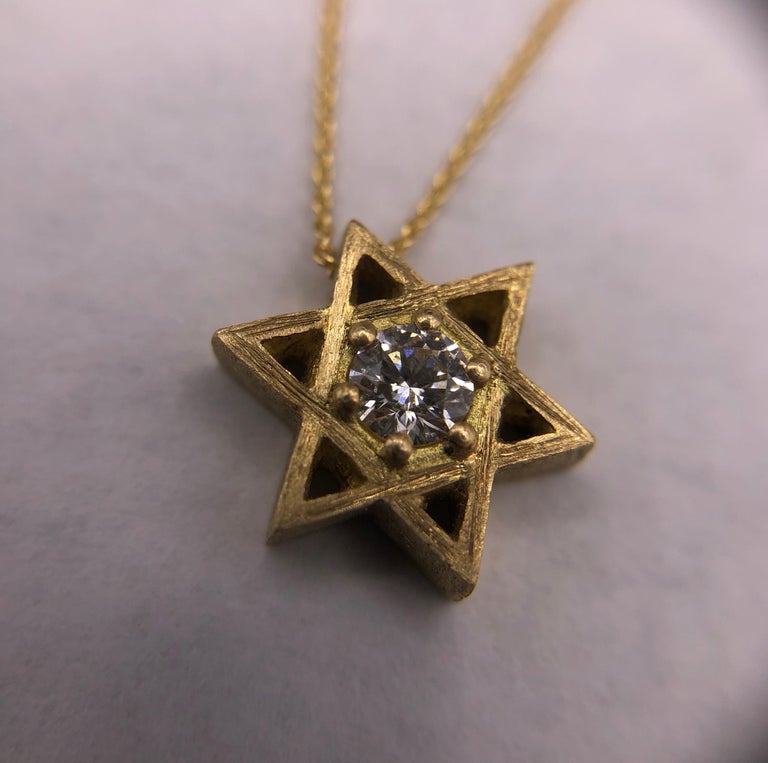 Star of David 18k Gold and Diamond Necklace For Sale at 1stDibs