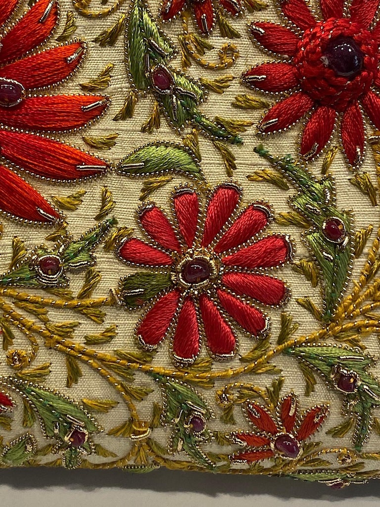 Star Ruby and Bead Silk Embroidered Evening Bag For Sale at 1stDibs