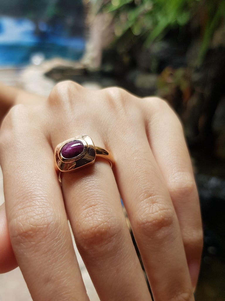 Star Ruby Ring Set in 18 Karat Rose Gold Settings For Sale at 1stDibs