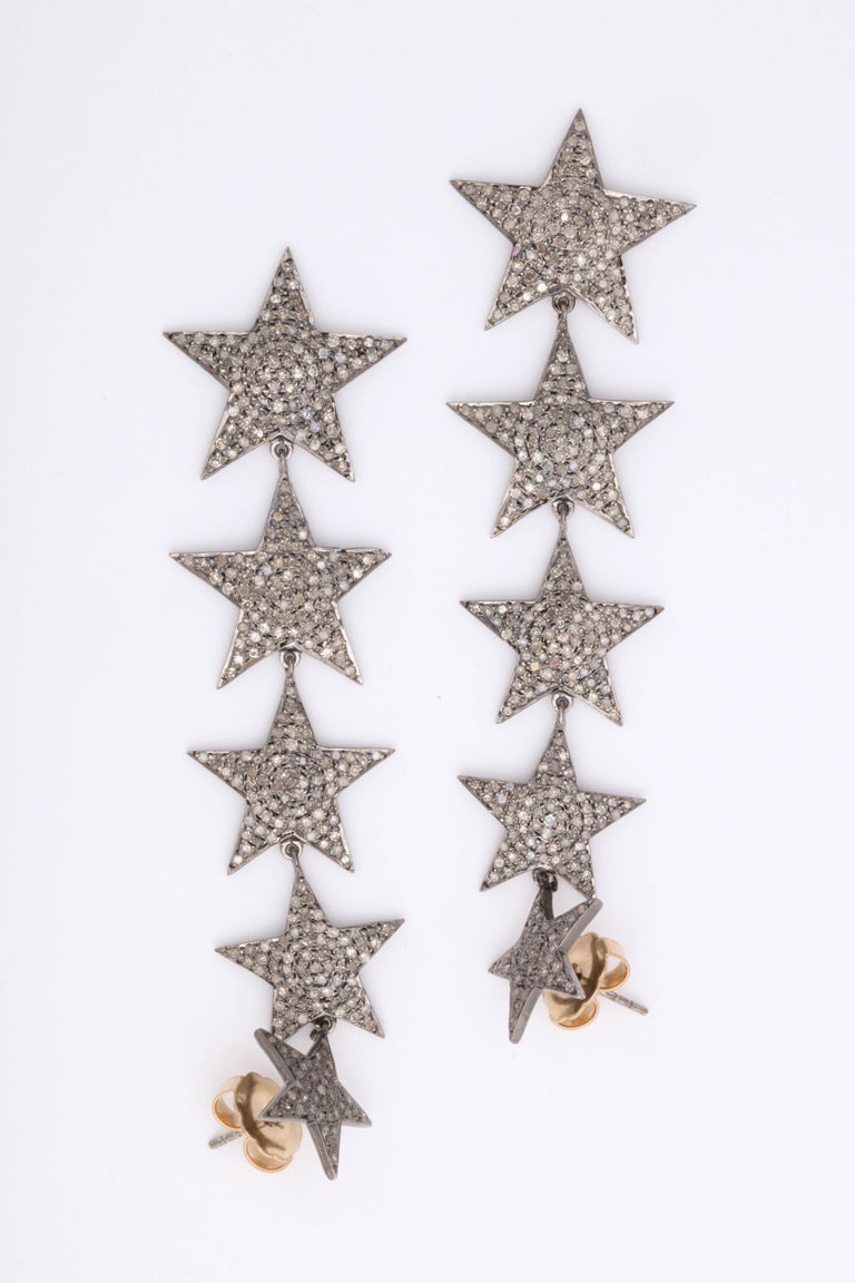 Star Shape Diamond Dangle Earring For Sale at 1stDibs