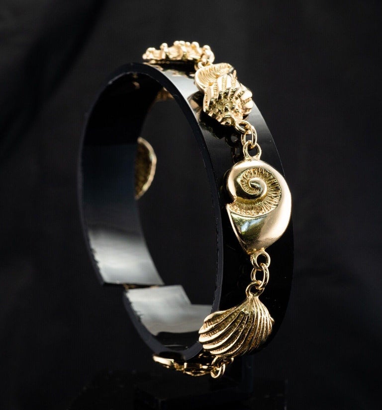 Starfish Seashell Bracelet 14K Gold Nautical Vintage For Sale at 1stDibs
