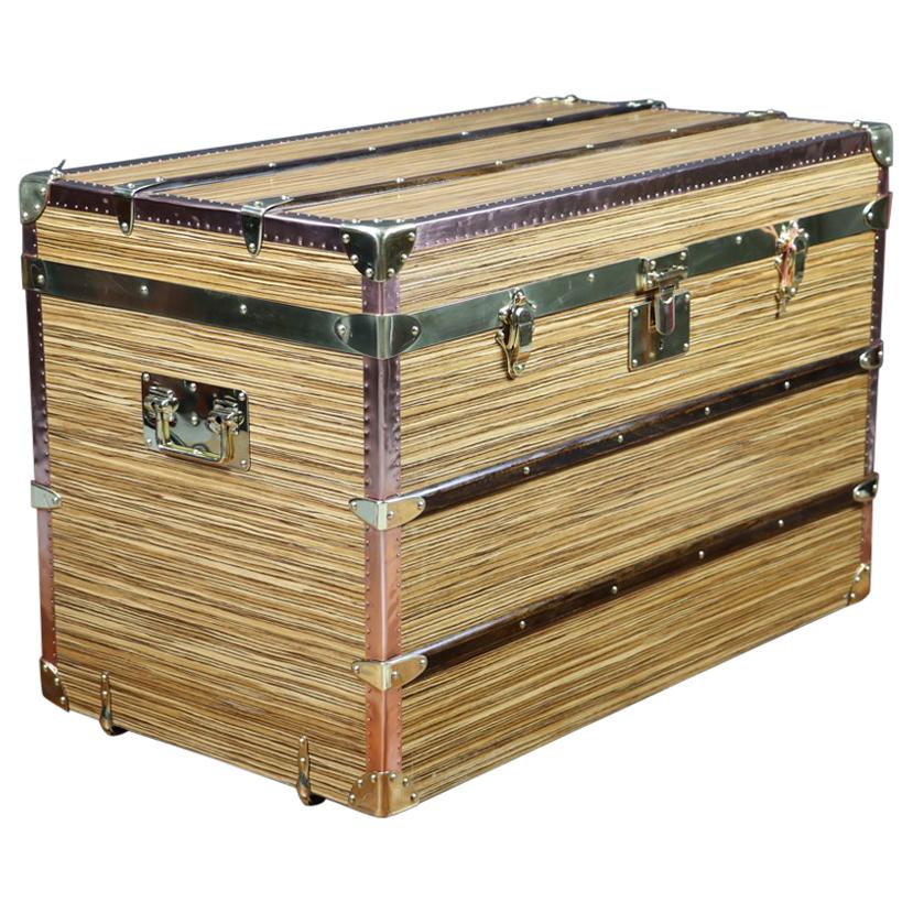 Midcentury Large Trunk for Furs Shelter in Solid Wood of Pine Polished ...