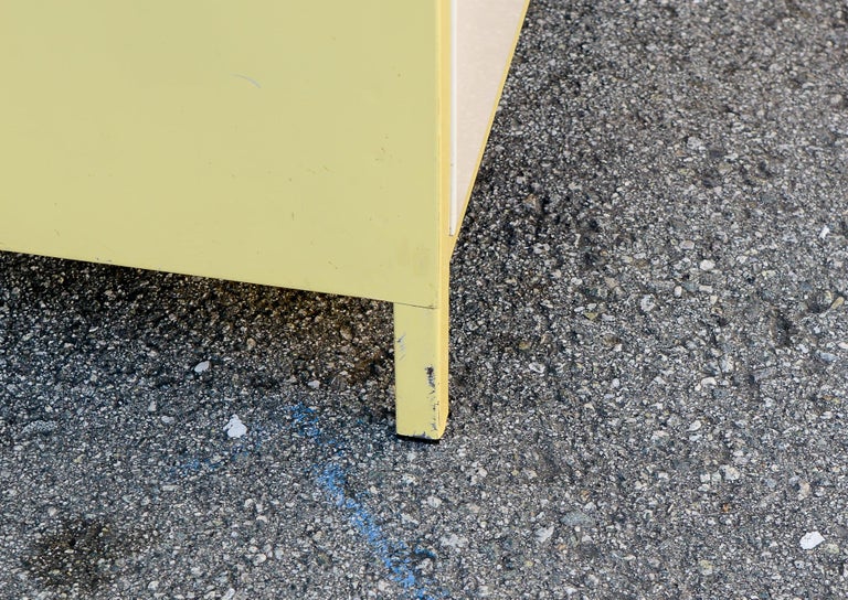 Steel Midcentury Chest of Drawers by Simmons For Sale at 1stDibs