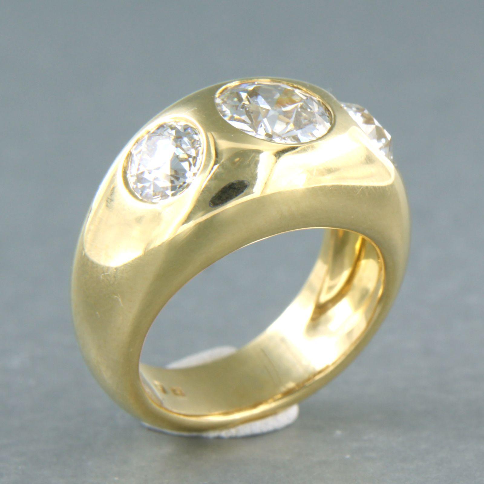 STELTMAN - Ring with diamonds 18k yellow gold For Sale at 1stDibs