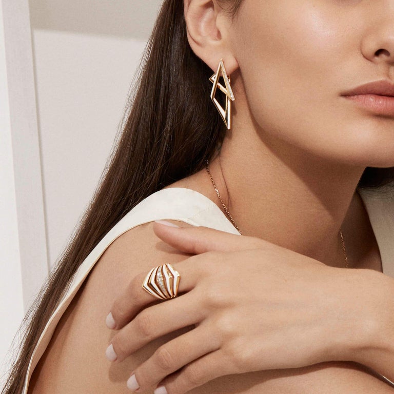 Stephen Webster Vertigo Infinity 18 Karat Yellow Gold and White Diamond Hoops For Sale at 1stDibs