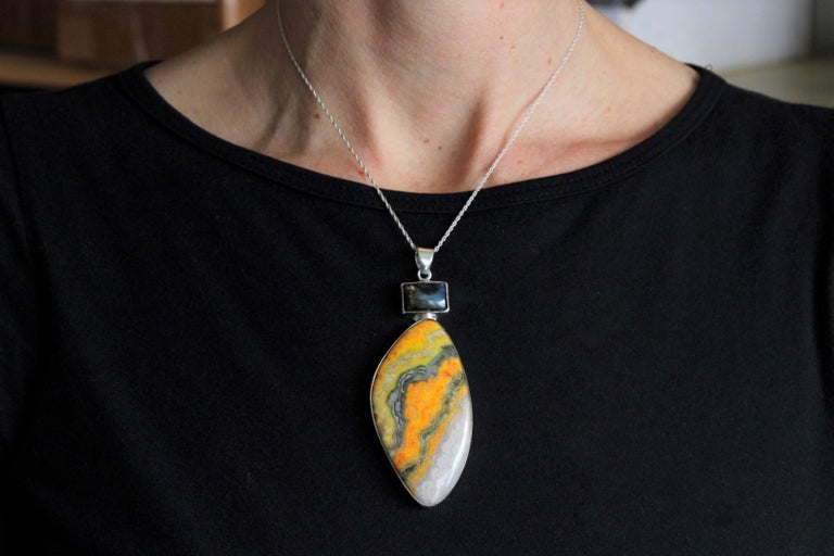 Stering Silver Bumblebee and Labradorite Pendant For Sale at 1stDibs