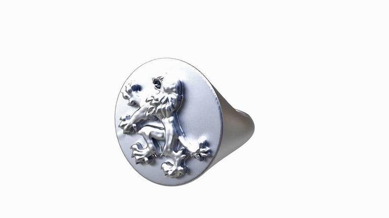 Customizable Sterling Lion Rampant Signet Ring For Sale at 1stDibs