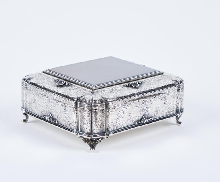 Sterling Silver and Onyx Box For Sale at 1stDibs