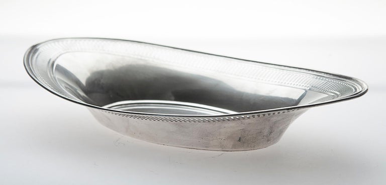 Sterling Silver Bread Basket For Sale at 1stDibs