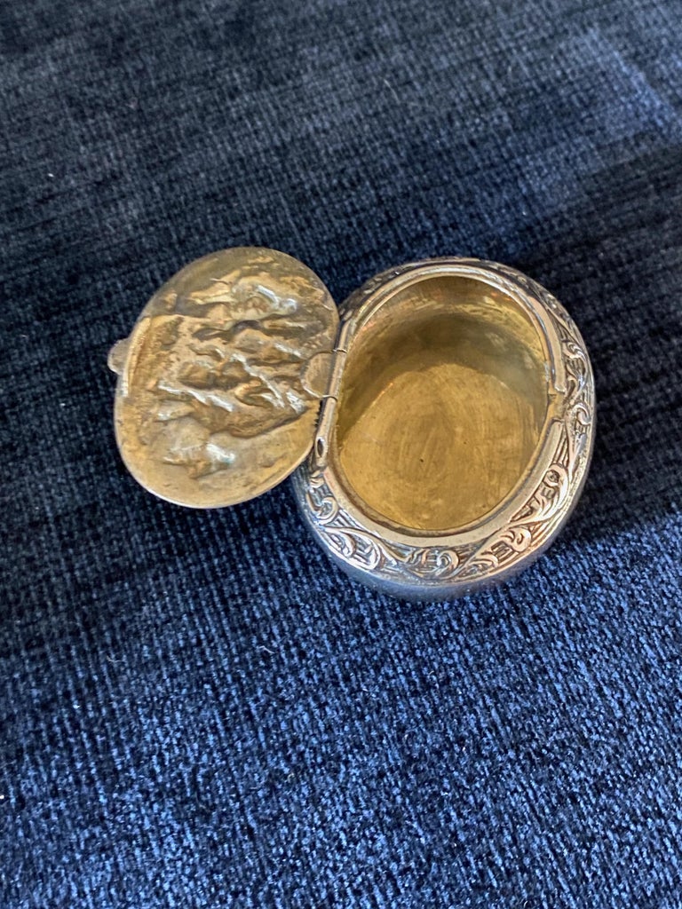 Sterling Silver Continental Pill or Patch Box For Sale at 1stDibs