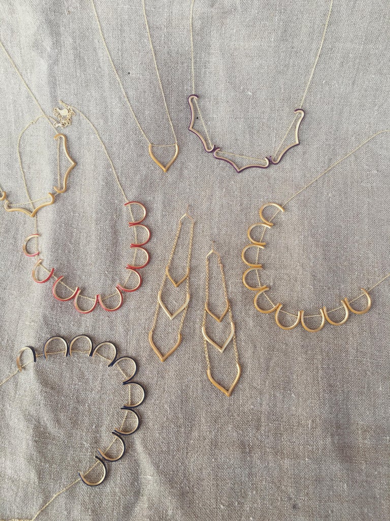 Sterling Silver Gold-Plated Round Petal Shaped Motif Greek Chain ...