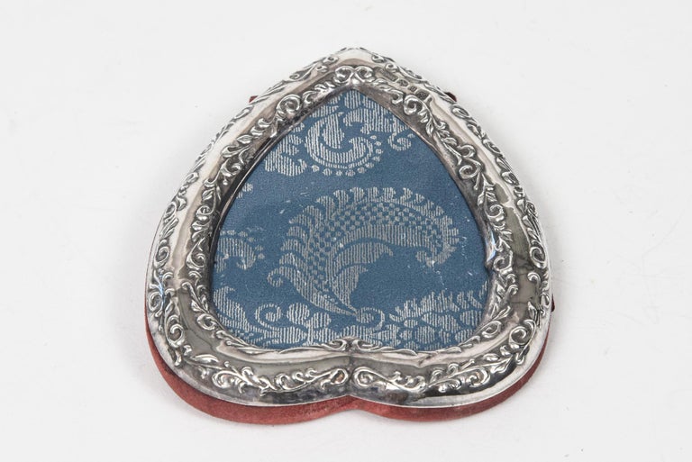 Sterling Silver Heart Shaped Picture Frame For Sale at 1stDibs