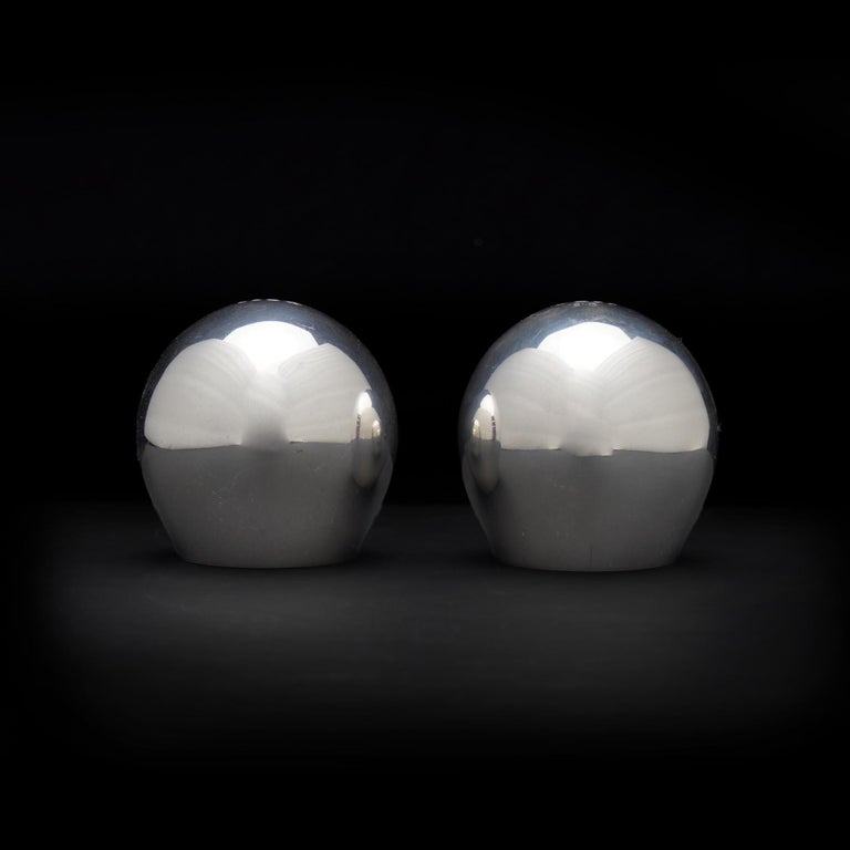 Sterling Silver Pair of Heavy Paper Weights by Stuart Devlin For Sale ...