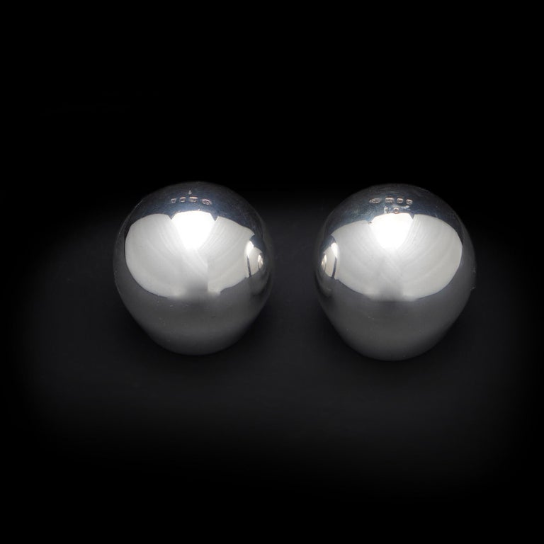 Sterling Silver Pair of Heavy Paper Weights by Stuart Devlin For Sale ...