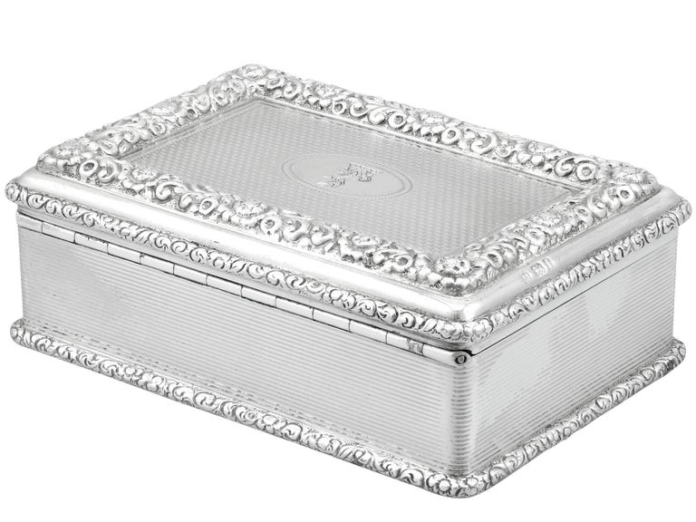 Sterling Silver Table Snuff Box, Antique George V For Sale at 1stDibs