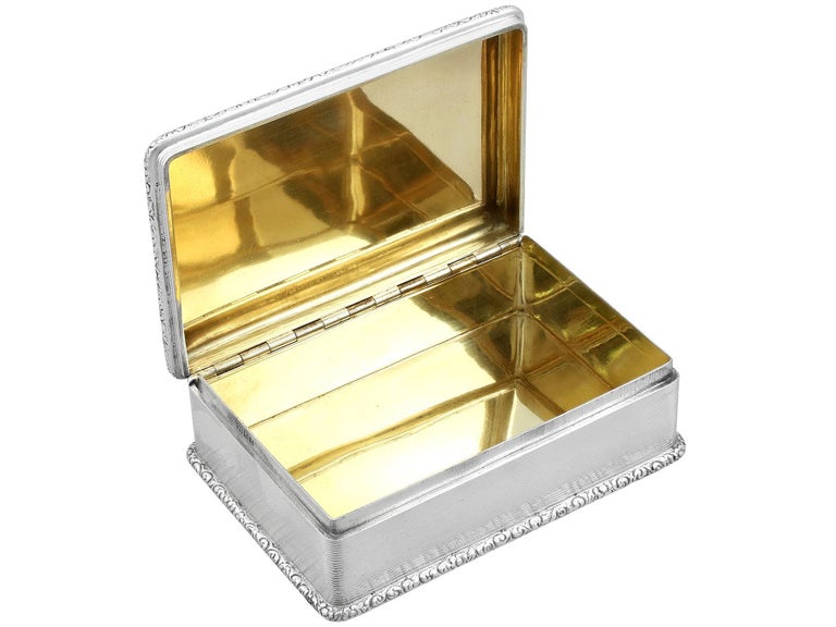 Sterling Silver Table Snuff Box, Antique George V For Sale at 1stDibs