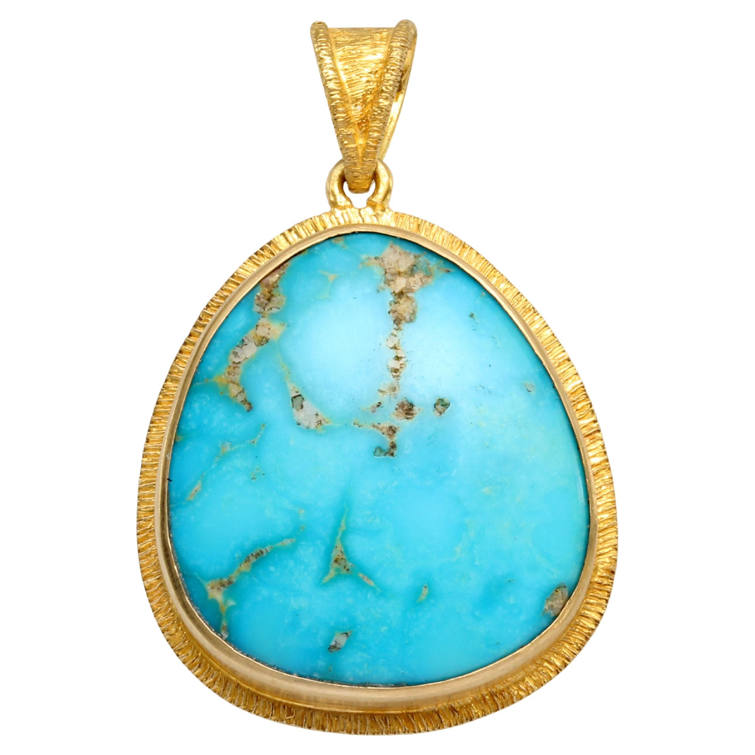 12.2 Carats Arizona Turquoise 18k Gold Pendant For Sale at 1stDibs