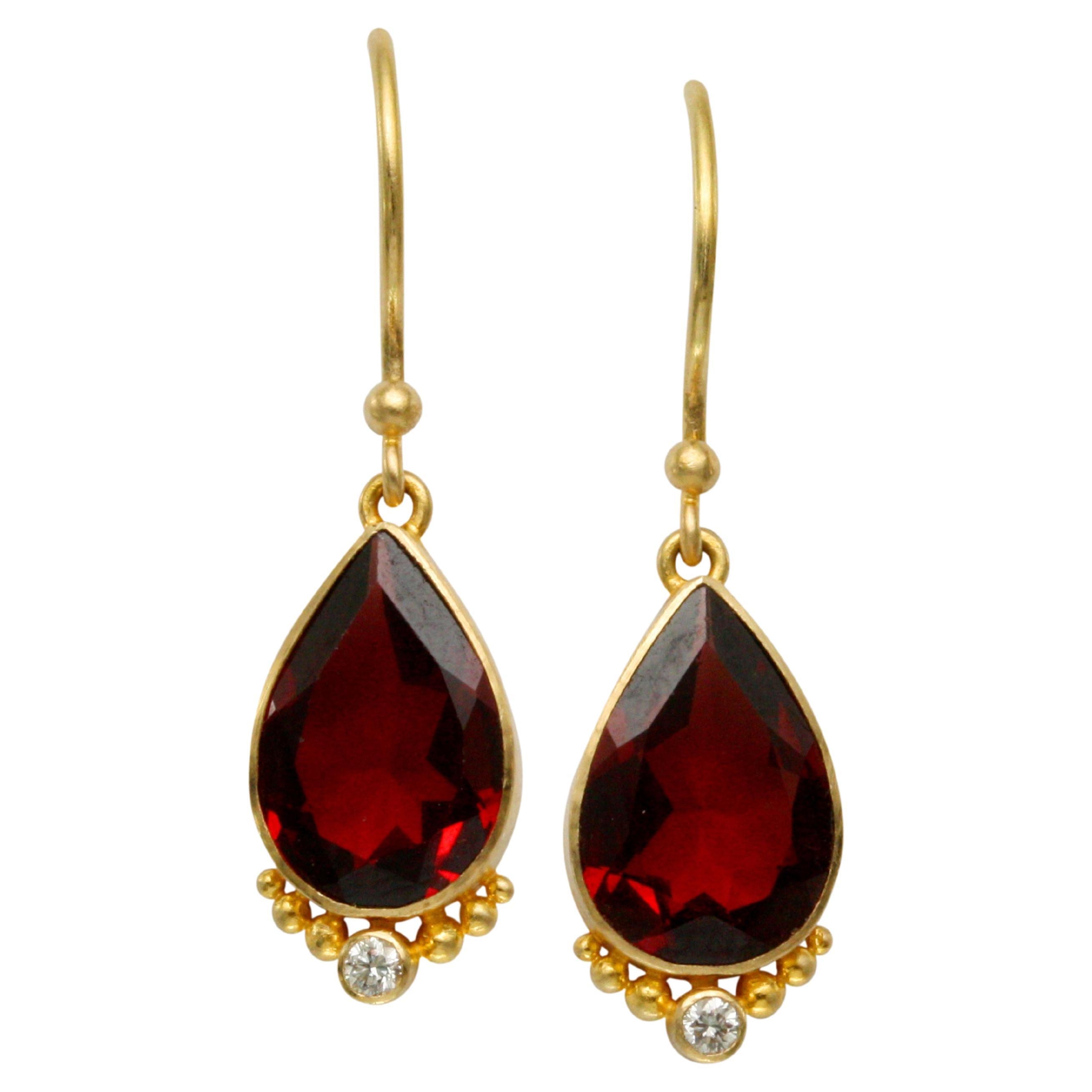 Steven Battelle 2.4 Carats Emerald Diamond 18K Gold Wire Earrings For ...