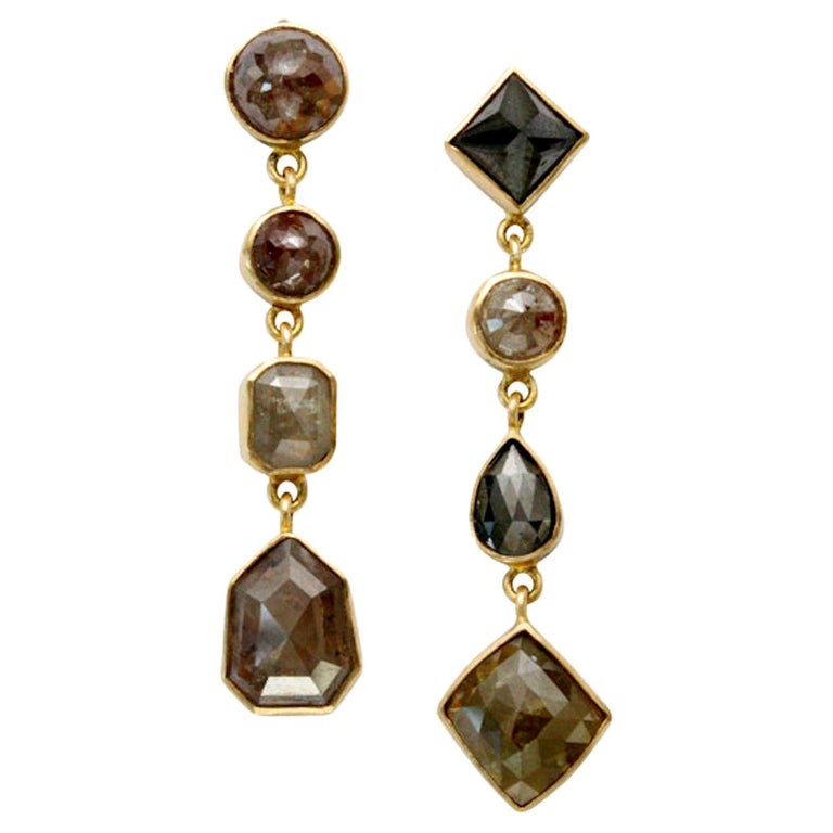 Steven Battelle Raw Diamond Post Earrings in 18k Gold For Sale at 1stDibs