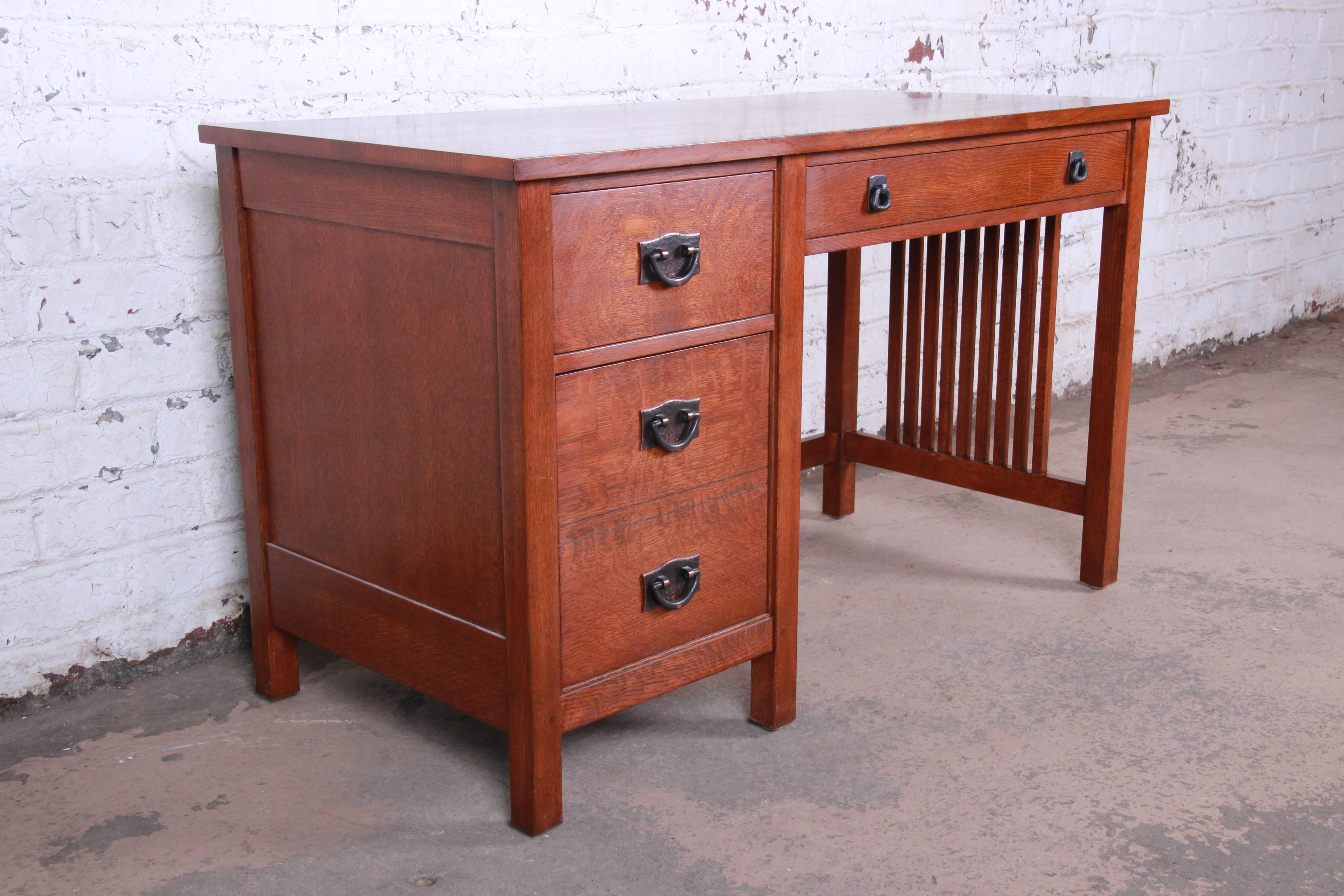 Stickley Mission Oak Desk With Lighted Hutch Top, 1990s at 1stDibs ...
