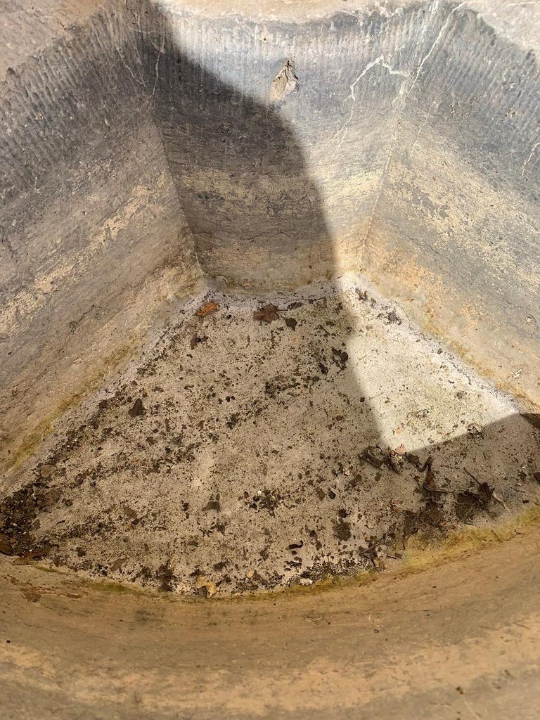 Stone Corner Planter For Sale at 1stDibs