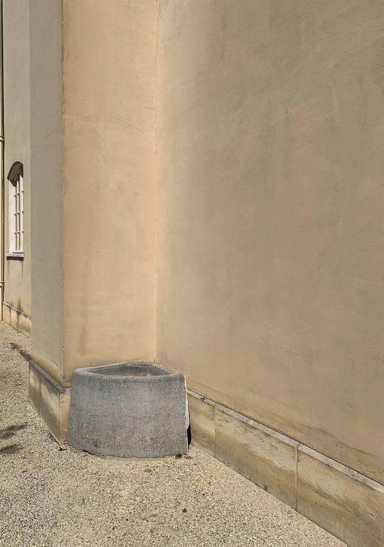 Stone Corner Planter For Sale at 1stDibs