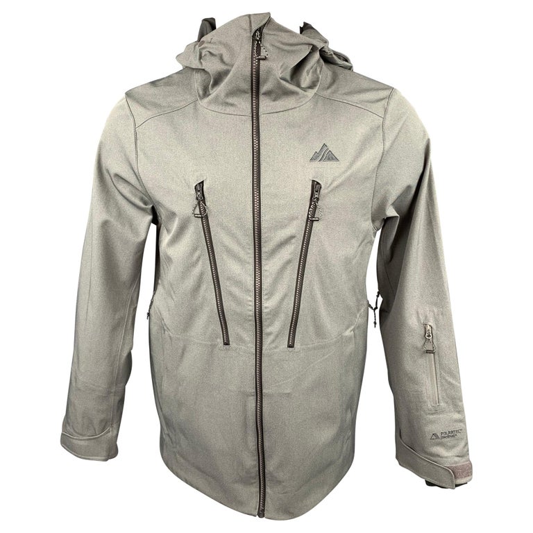 STRAFE Polartec Size S Grey Waterproof Polyester Hooded Jacket For Sale ...