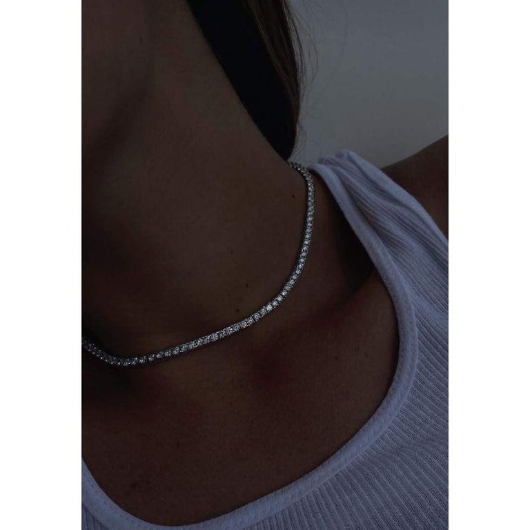 Straight Line Natural Diamond Tennis Necklace For Sale at 1stDibs