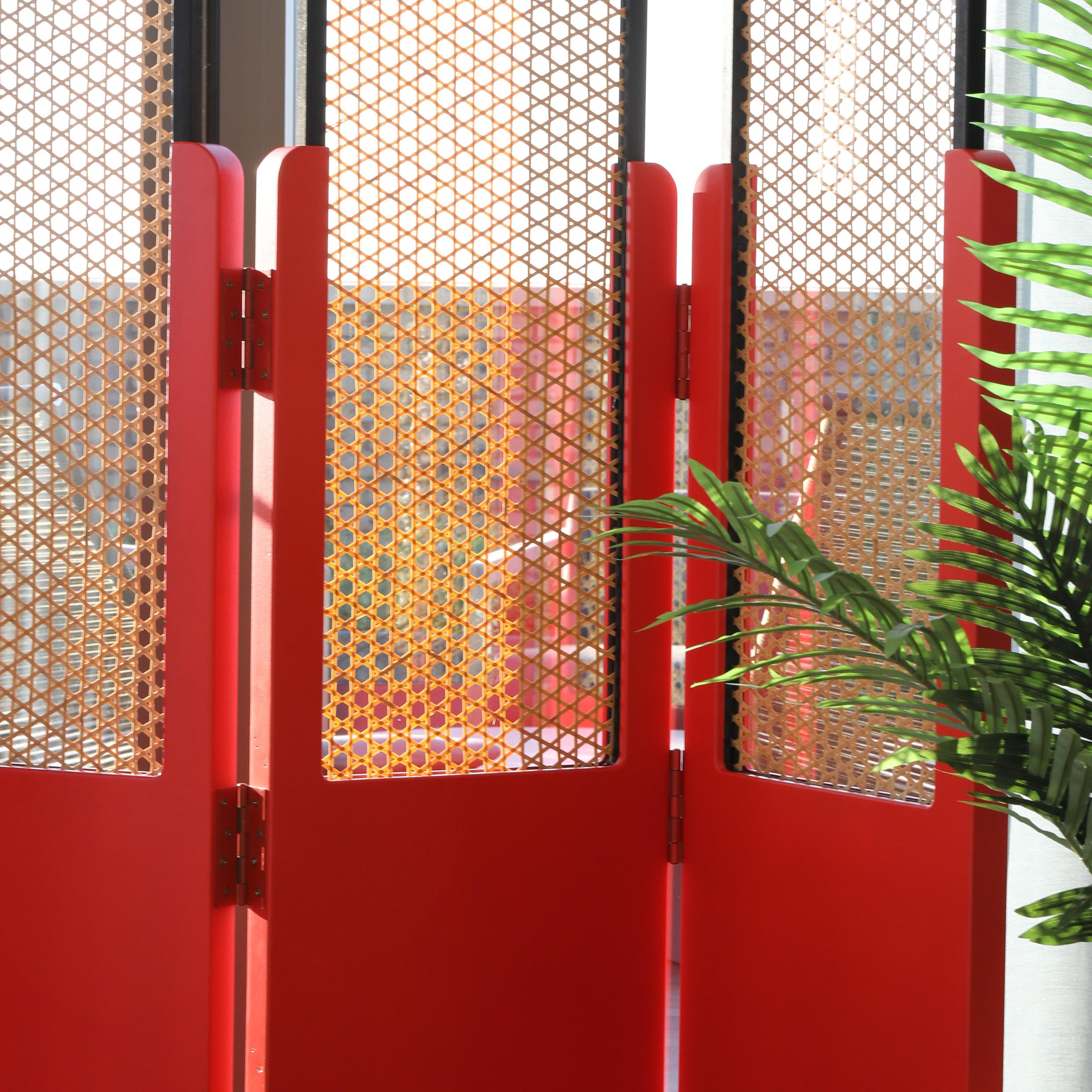 Stream Hexagonal Screen For Sale at 1stDibs