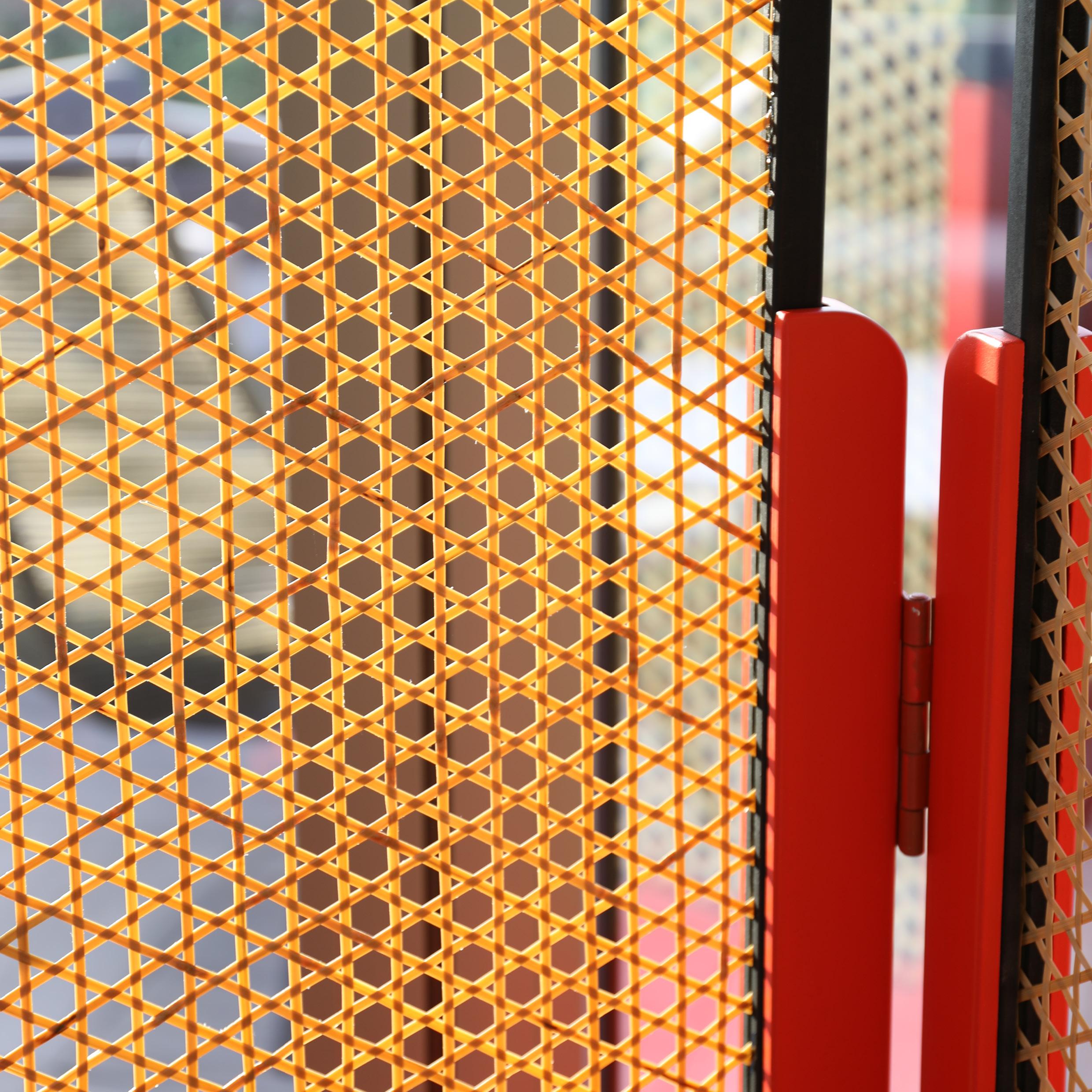 Stream Hexagonal Screen For Sale at 1stDibs