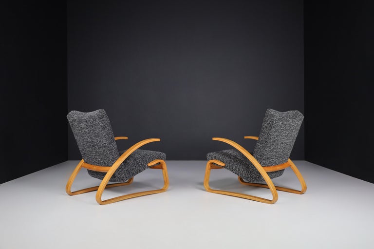 Streamline Lounge Chairs in Bentwood and New Upholstery, Praque, 1960s ...