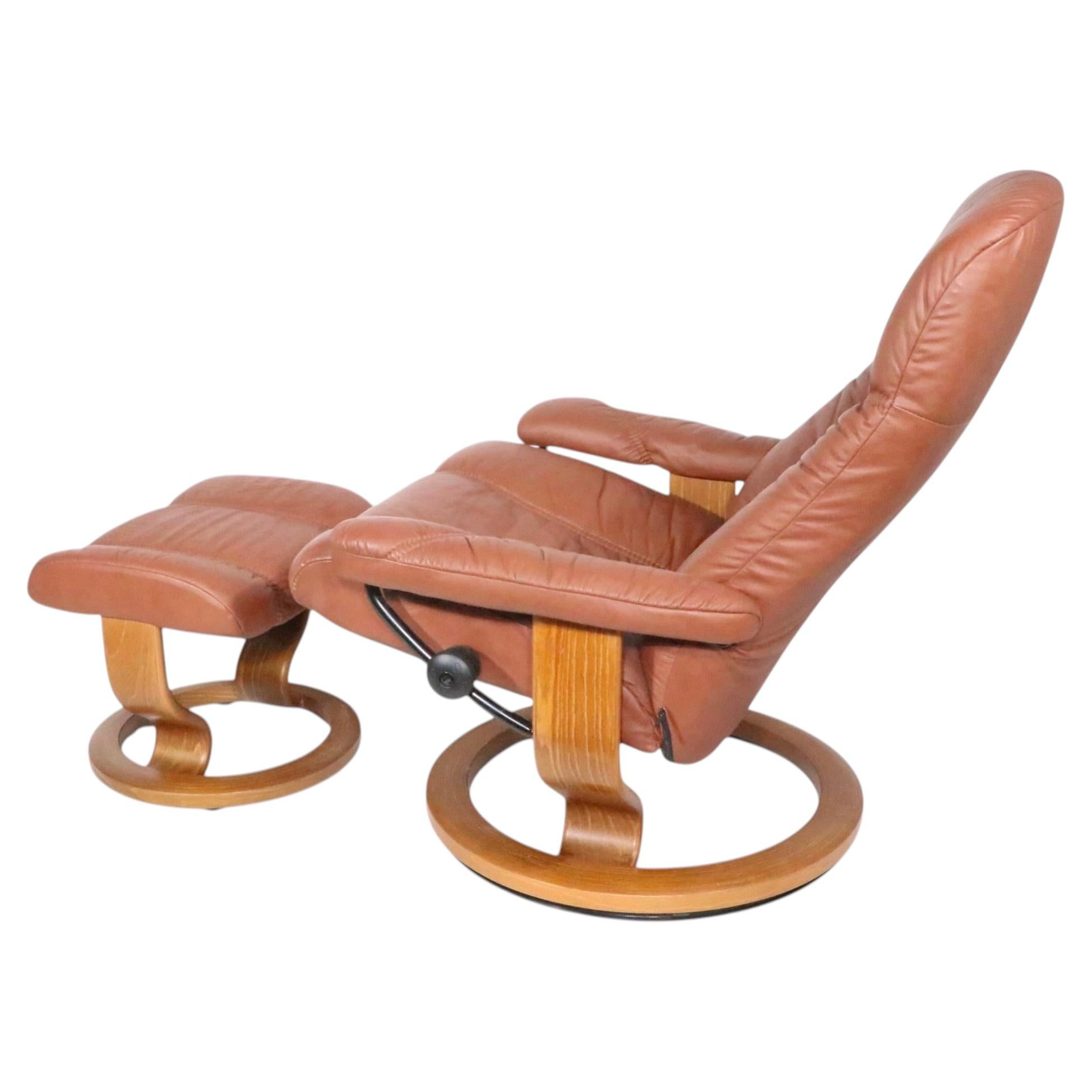 Ekornes Gray Leather Lounge Chair and Ottoman For Sale at 1stDibs