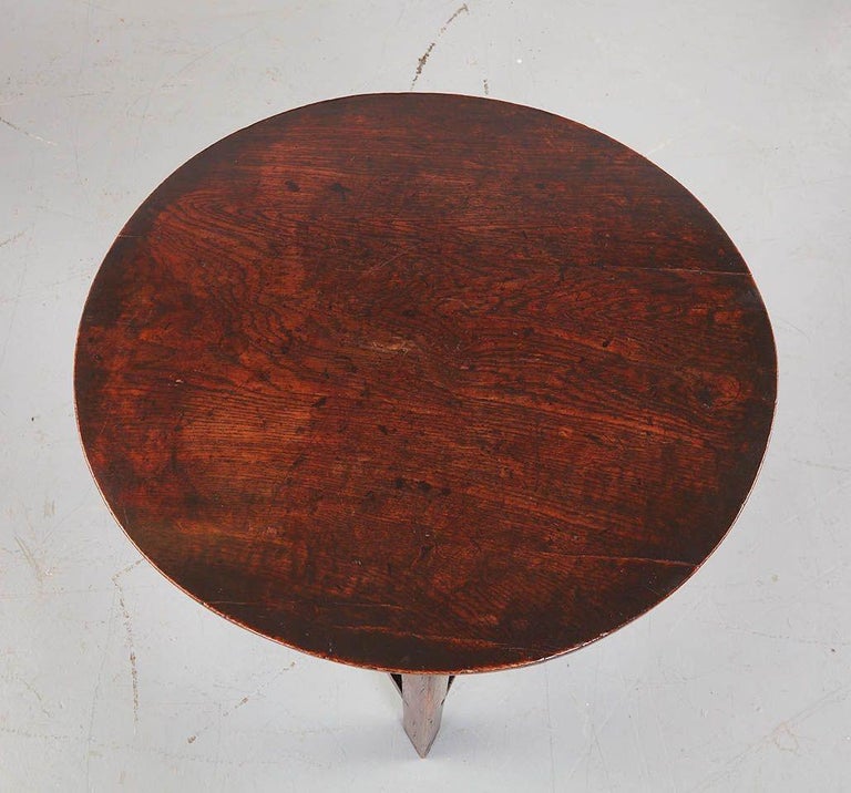 Stretcher Base Cricket Table For Sale at 1stDibs