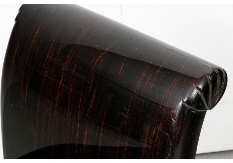 Striking Lacquered Wood Bench With High Sides For Sale at 1stDibs