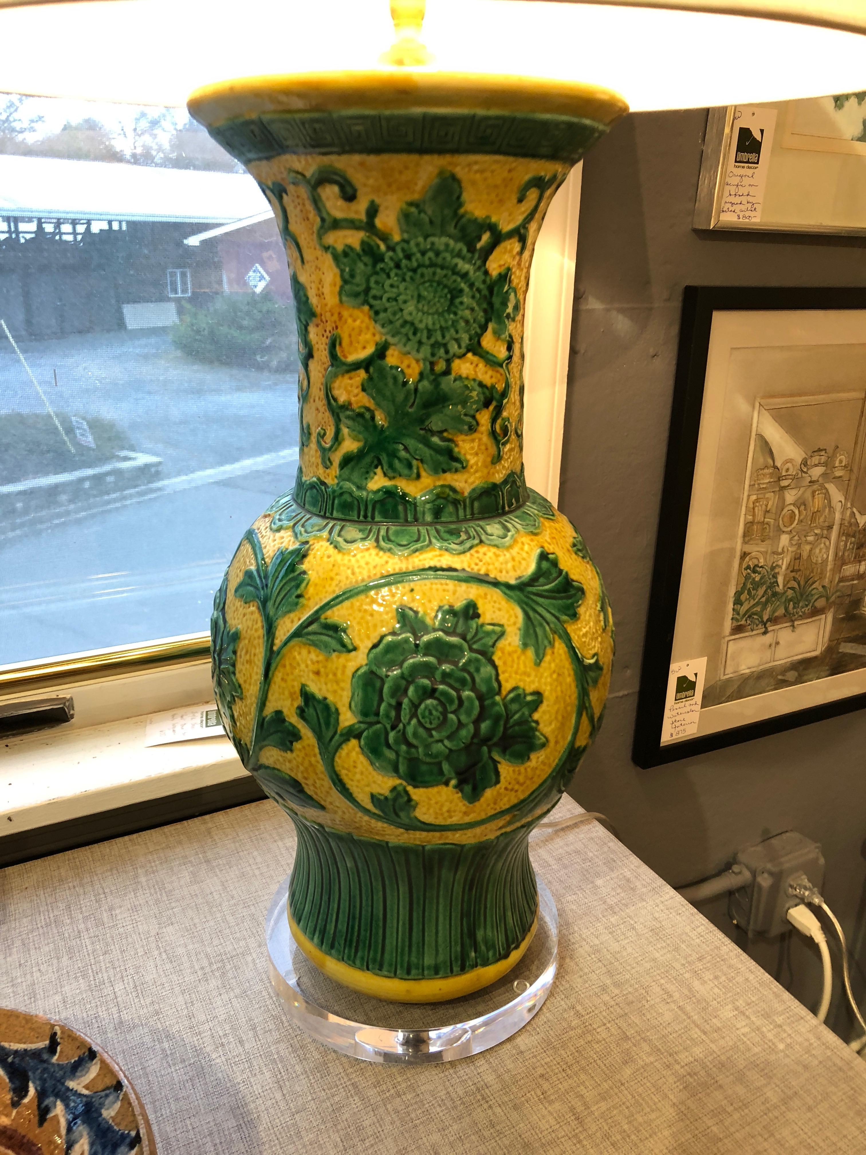 Striking Large Yellow and Green Chinese Vase Shaped Lamp at 1stDibs ...