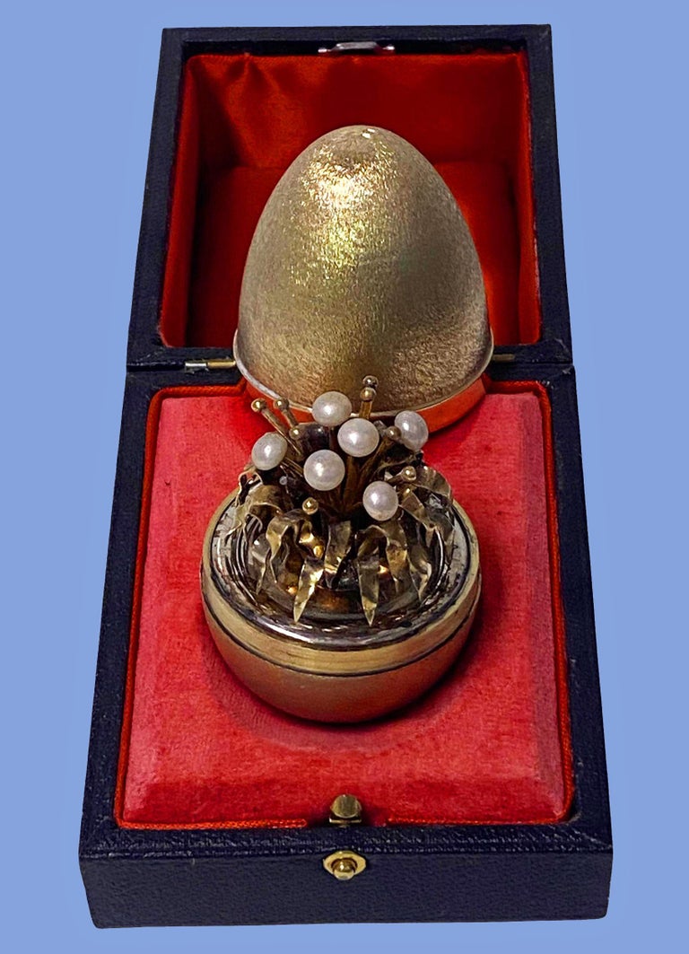 Stuart Devlin Silver Gilt Surprise Egg flowers London, 1977 For Sale at ...