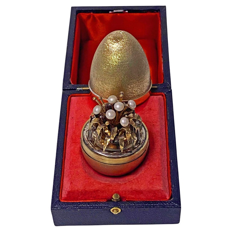 Stuart Devlin Silver Gilt Surprise Egg flowers London, 1977 For Sale at ...