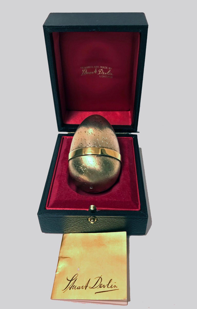 Stuart Devlin Sterling Surprise Egg, "Rabbit and Flowers", London 1982 ...