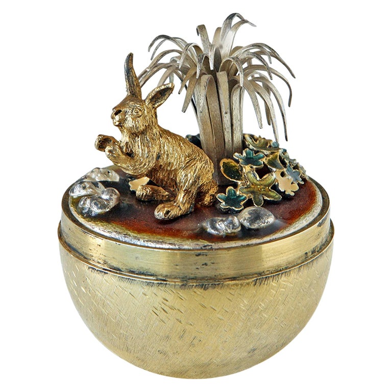 Stuart Devlin Sterling Surprise Egg, "Rabbit and Flowers", London, 1982 ...