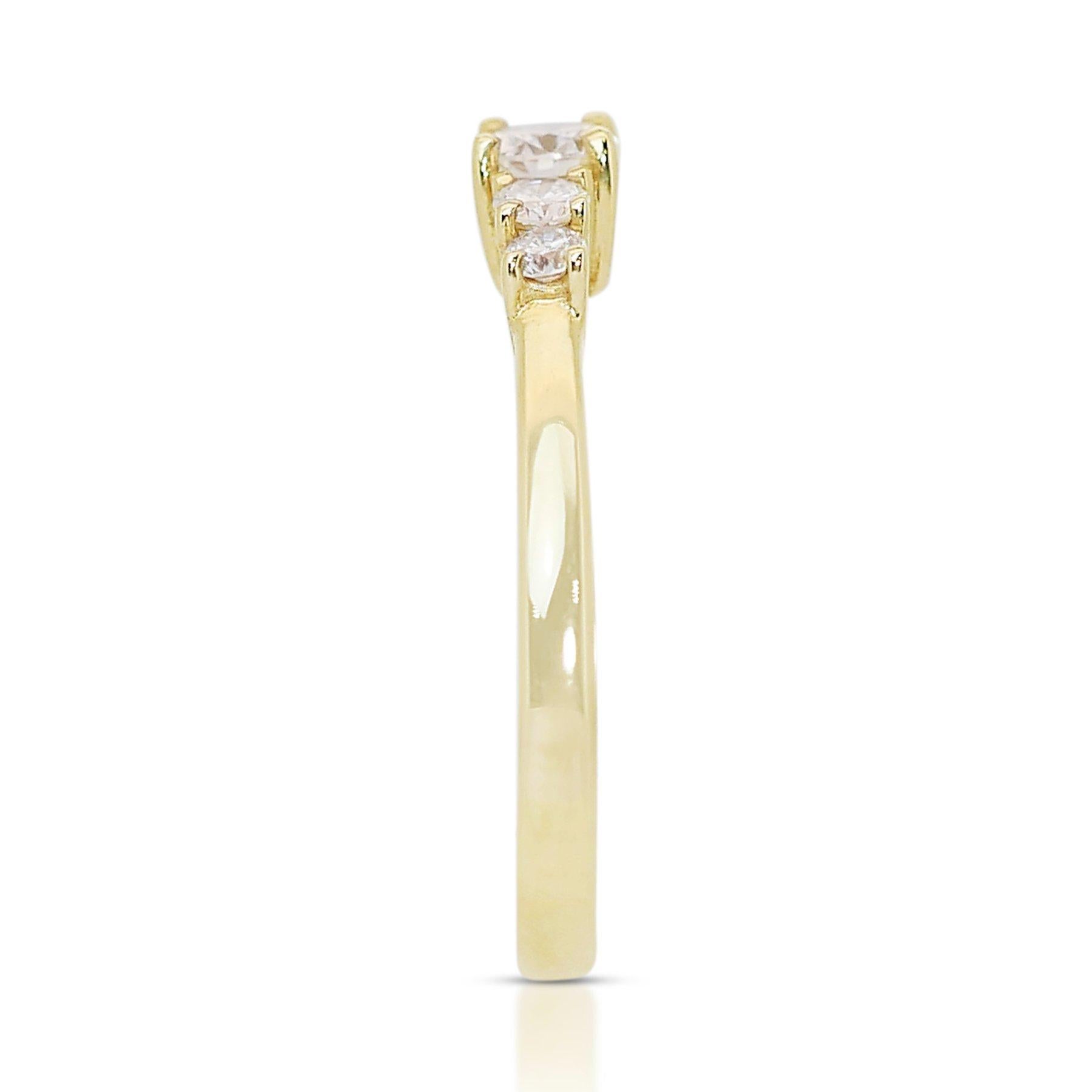 Stunning 0.58ct Triple Excellent Ideal Cut Diamonds 5-Stone Ring For ...