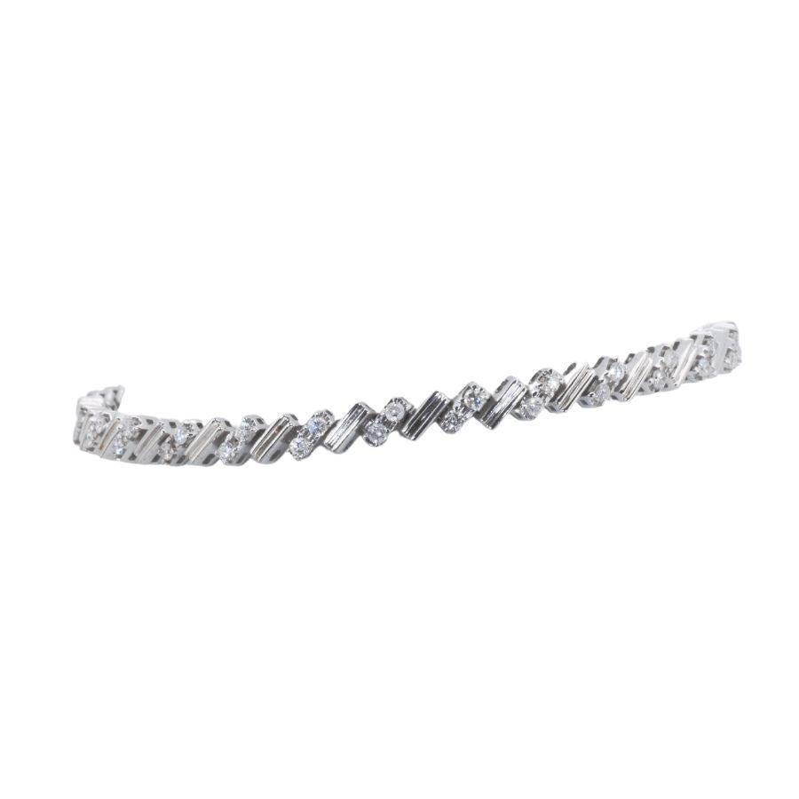 Stunning 18k White Gold Tennis Bracelet with 1.08 Carat Natural Diamonds at 1stDibs | prouds ...