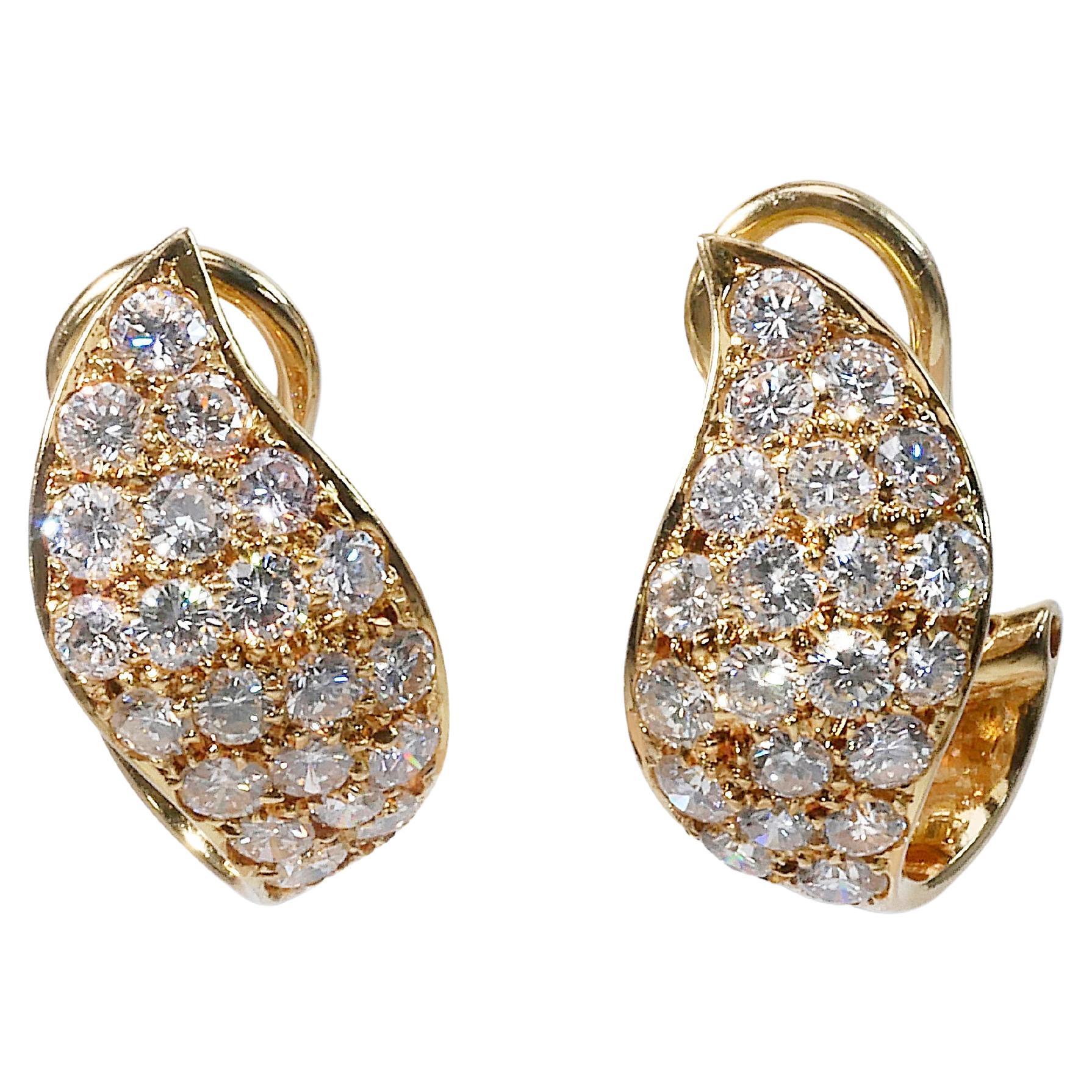 Stunning 18K White and Yellow Gold Earrings with 1.18 Ct Natural ...