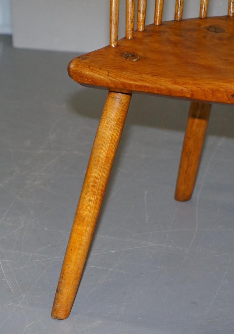 Stunning 18th Century Yew Wood Windsor Armchair Primate Design Stick ...