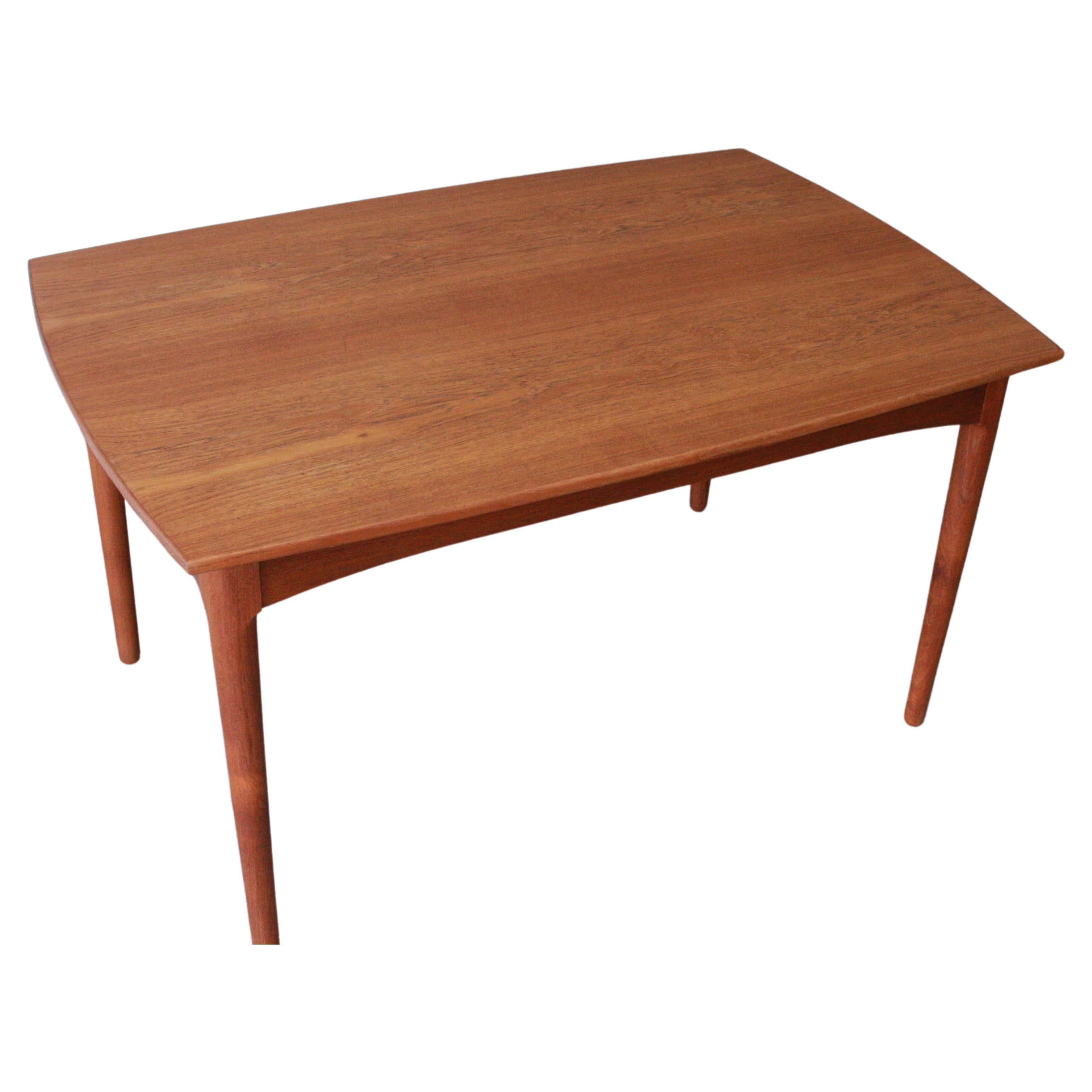Teak Danish Modern Dining Table by Ib Kofod-Larsen for Faarup ...